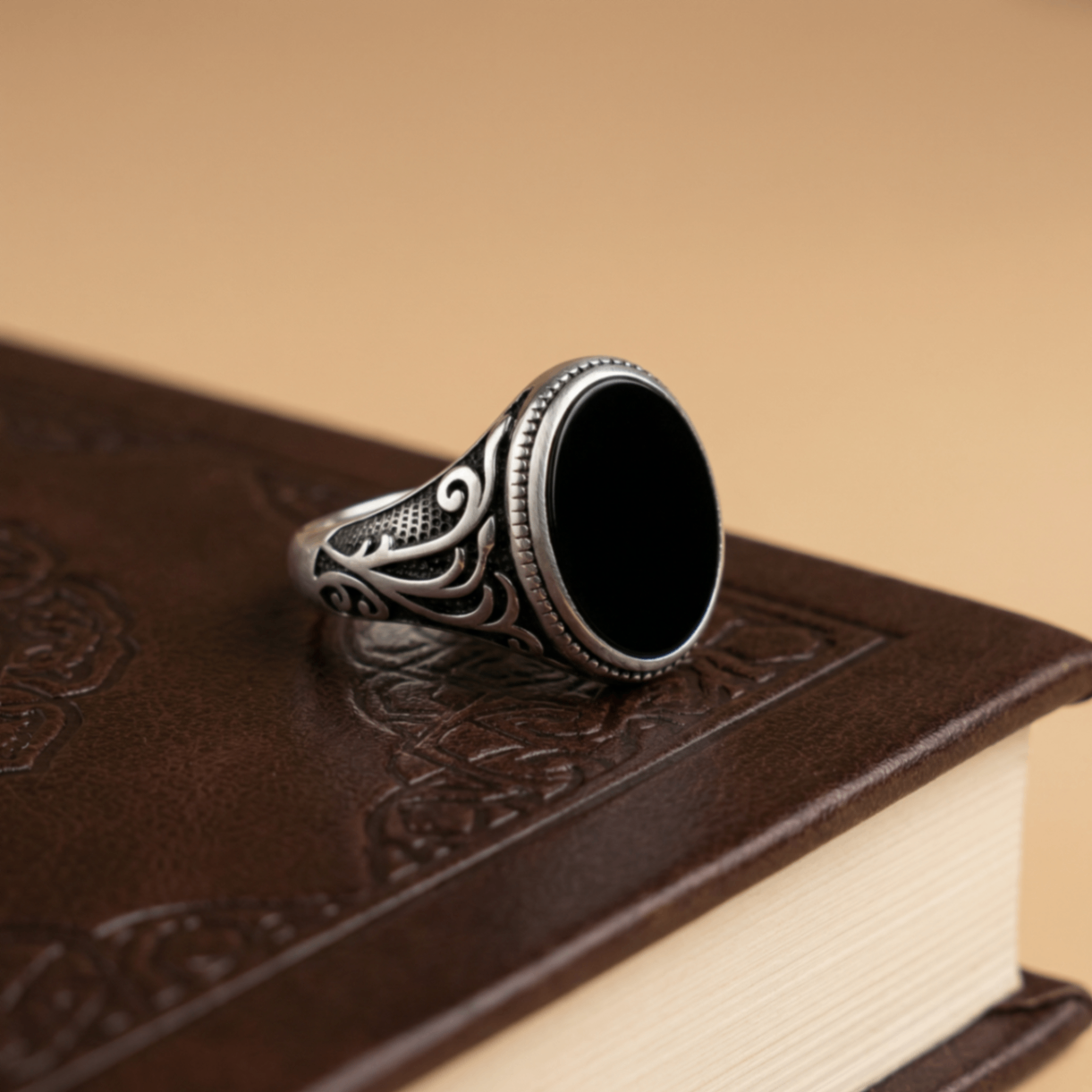 Yemeni Aqiq Silver Ring – Sajada